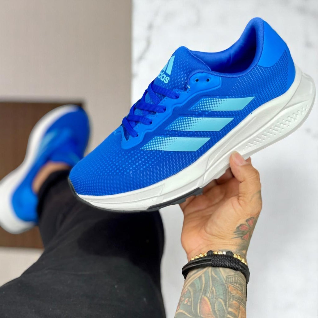 Ultraliviano Supernova Adidas caballero – TenisYa